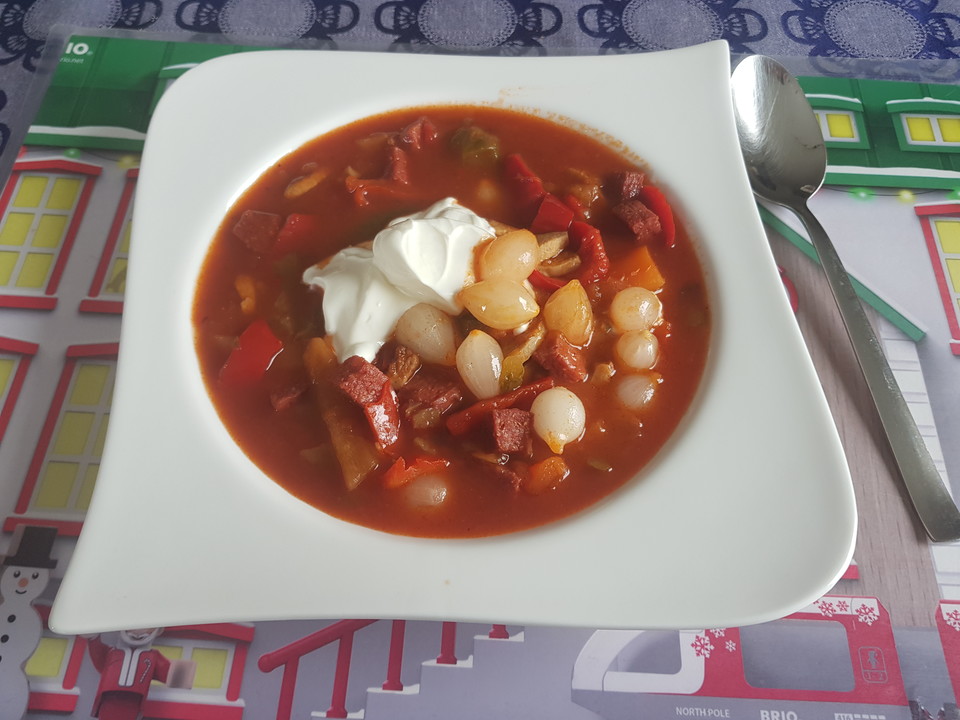 Soljanka nach DDR - Rezept von Lily-May | Chefkoch