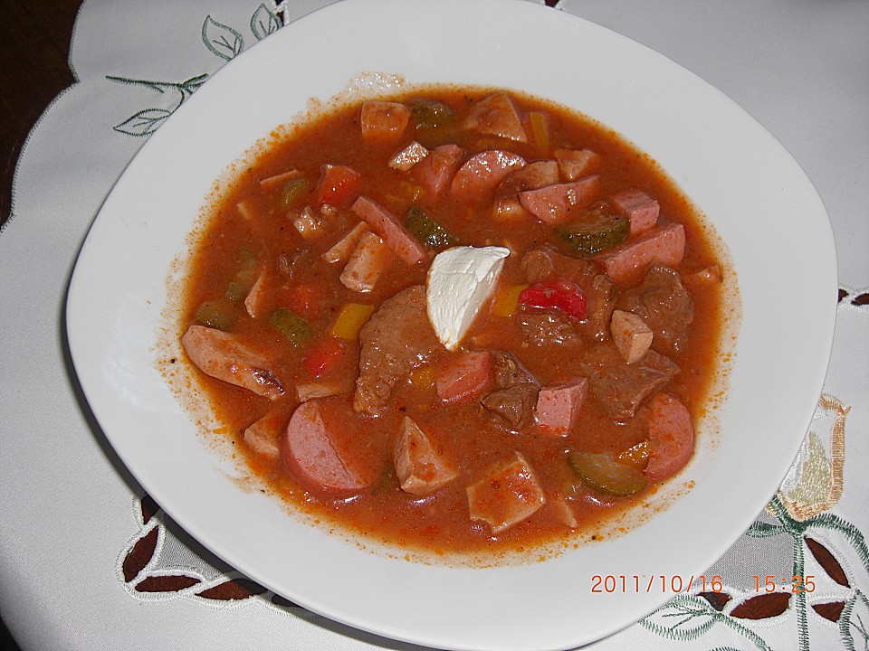 Soljanka nach DDR - Rezept von Lily-May | Chefkoch