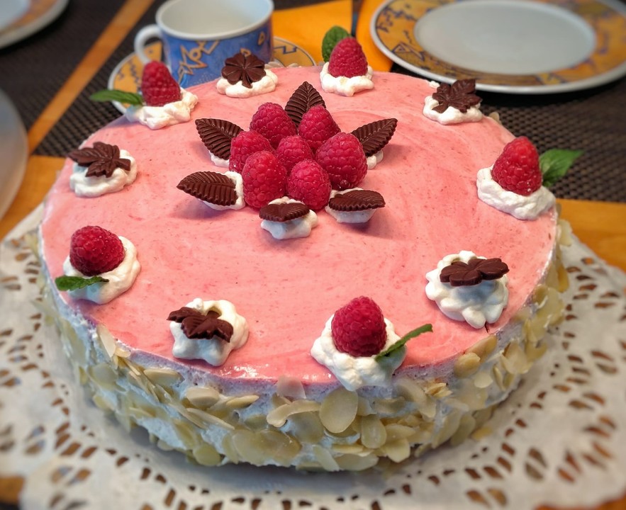 Schokoladige Himbeertorte von P1963 | Chefkoch