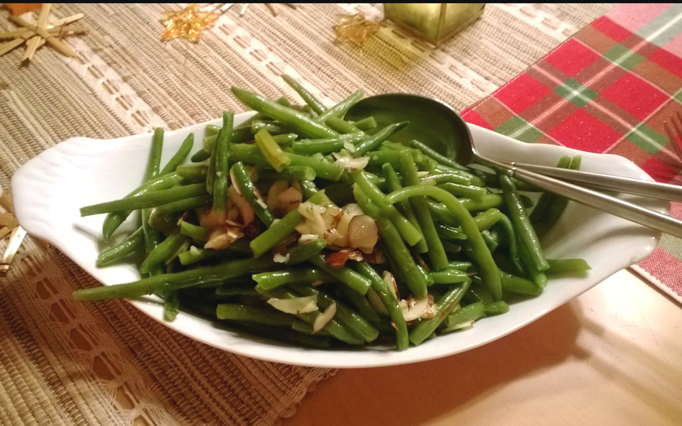 Prinzessbohnen mit Buttermandeln von rubyfruit | Chefkoch