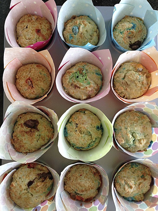 Smartie-Muffins von Lysanne20 | Chefkoch.de