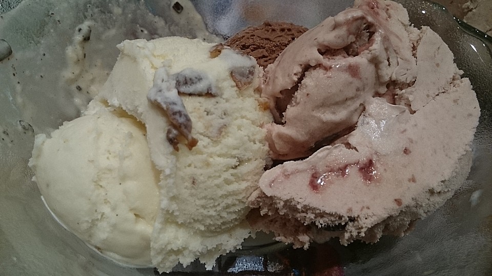 Kirsch-Sahne-Eis von susannemsb | Chefkoch