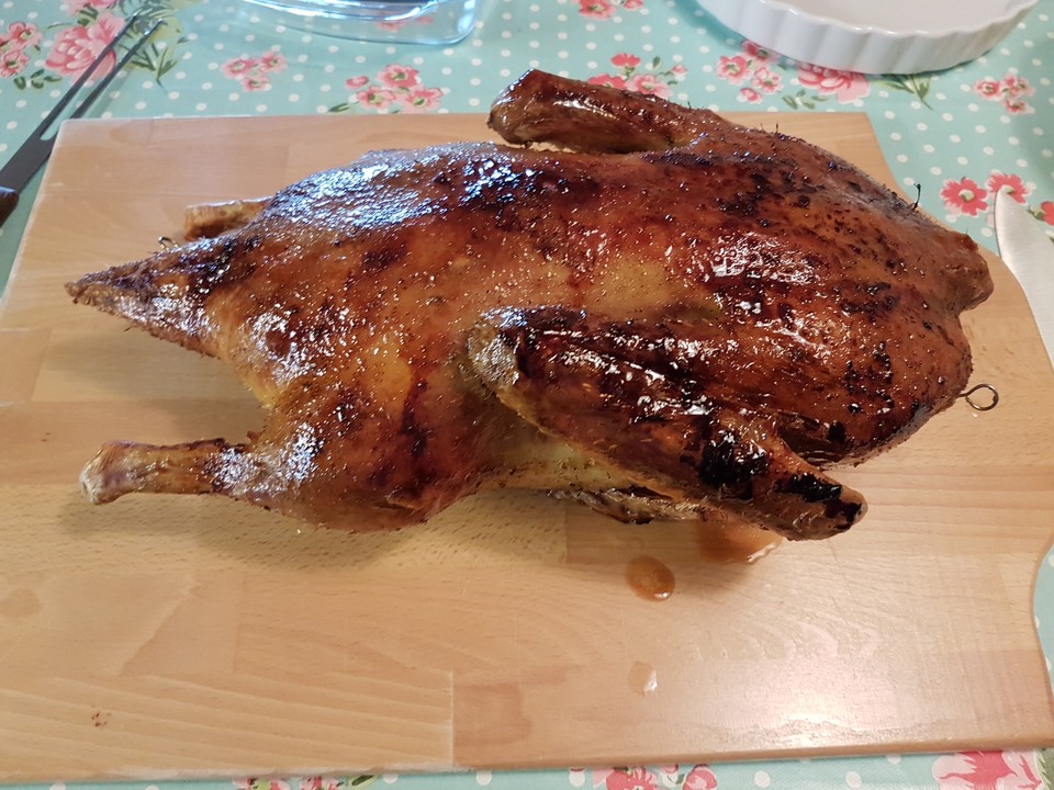 Knusprige Ente mit Apfel-Orangenfüllung von honditsch | Chefkoch
