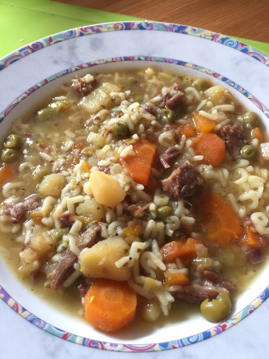 Kräftige Rindersuppe mit viel Gemüse von downhillcat | Chefkoch.de