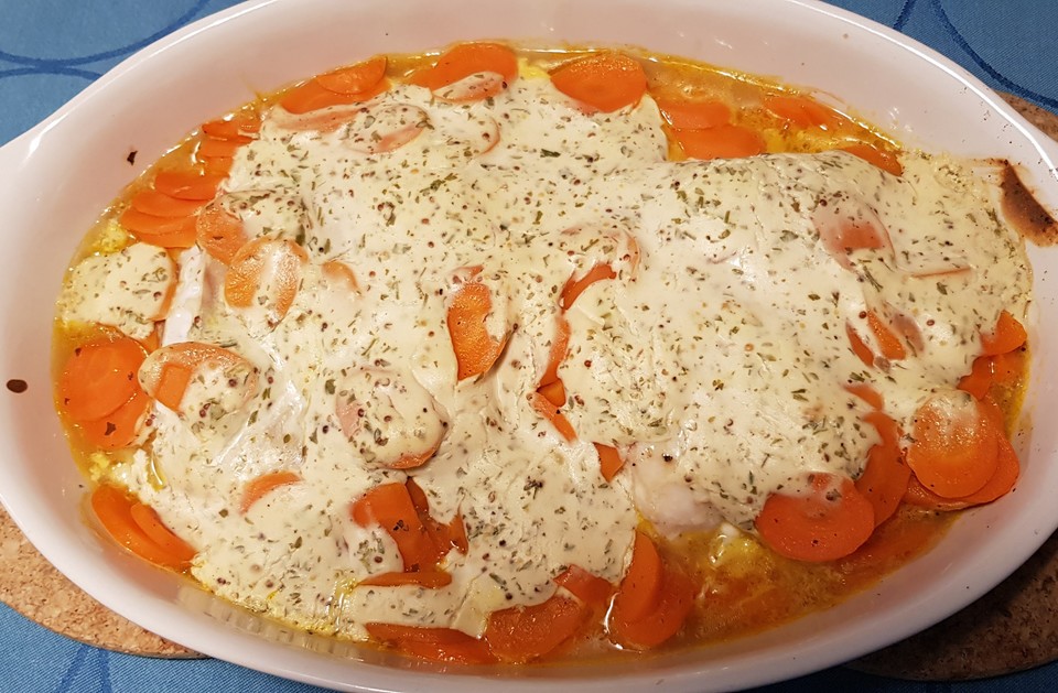 Rotbarsch-Filet mit Möhren und Senfcreme von trekneb | Chefkoch