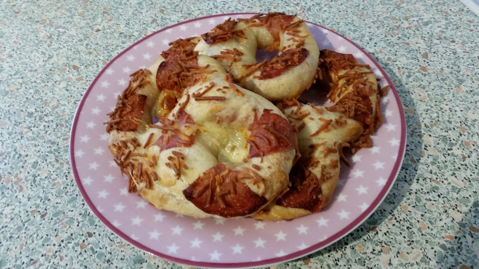 Pizza-Brezel von Chefkoch-Video | Chefkoch