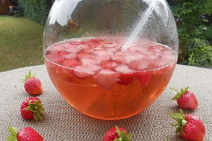 Erdbeerbowle Mit Wodka