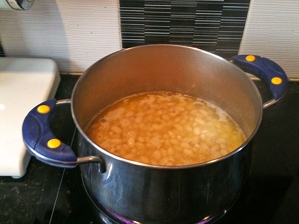 Pasul (Albanische Bohnensuppe) von bukuria | Chefkoch