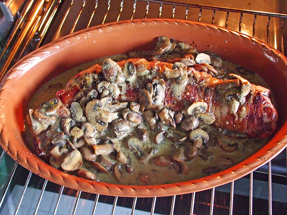 Lende im Speckmantel mit Champignons von monika_m | Chefkoch