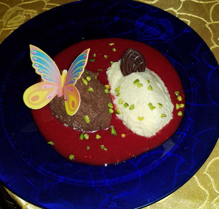 Mousse au chocolat von kampfkaetzchen | Chefkoch.de