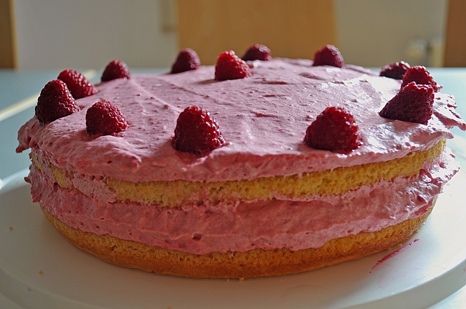Sahnige Himbeertorte von reise-tiger | Chefkoch
