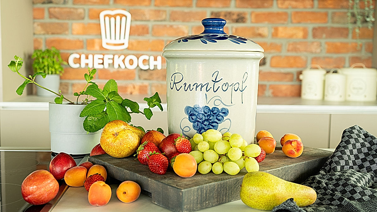 Rumtopf ansetzen – Schritt für Schritt