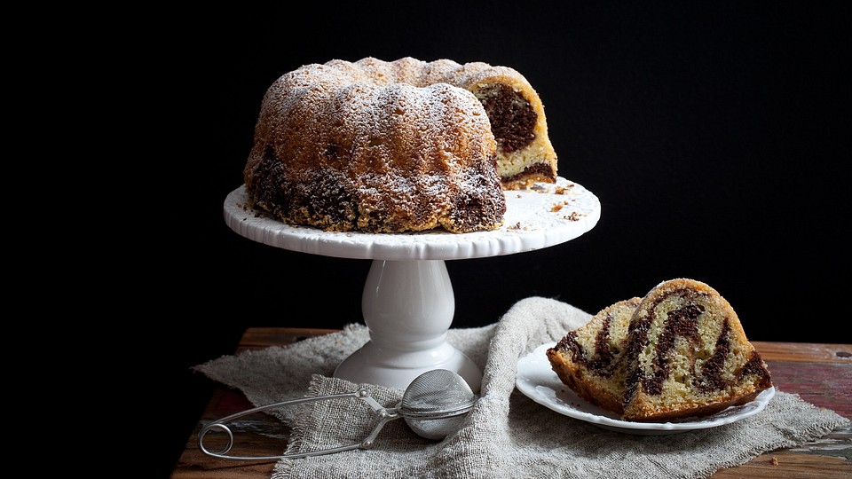 Marmor-Gugelhupf: Saftig, locker und ganz ohne Hefe gebacken