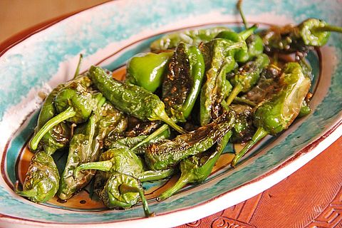 Frittierte grüne Chilis von SteffyPeter | Chefkoch