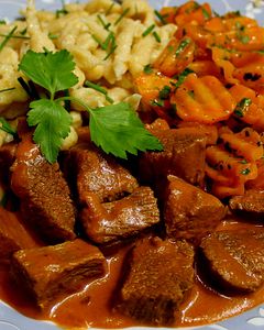 Kalbsrahmgulasch Rezepte | Chefkoch