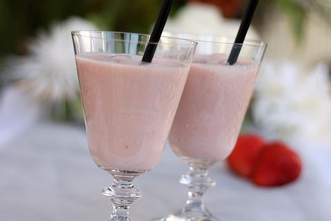 Rhabarber - Erdbeer - Smoothie von msdeluxe| Chefkoch