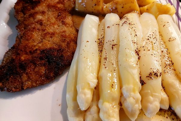Axels panierte Schweineschnitzel von axel-42 | Chefkoch