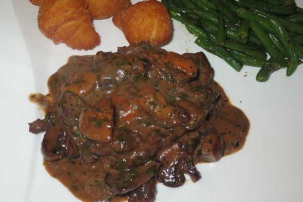 Hirschragout mit Steinpilzen von lorena77 | Chefkoch