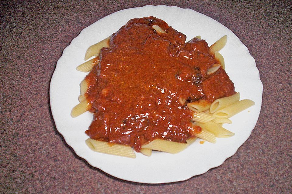 Gulasch mit Rotwein und Crème fraiche von monimahoni0905