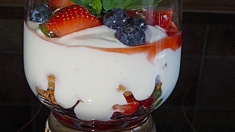 Erfrischendes Beeren - Sommerdessert von Nanuuk