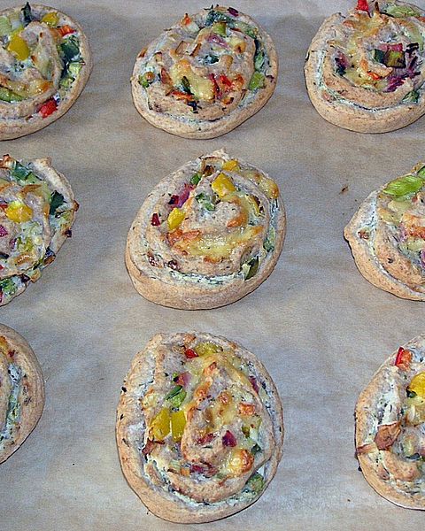 Pizzaschnecke Rezepte | Chefkoch