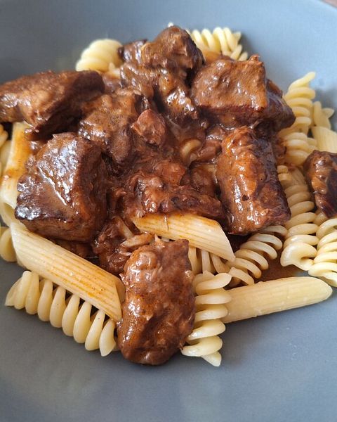 Rahmgulasch Rezepte | Chefkoch