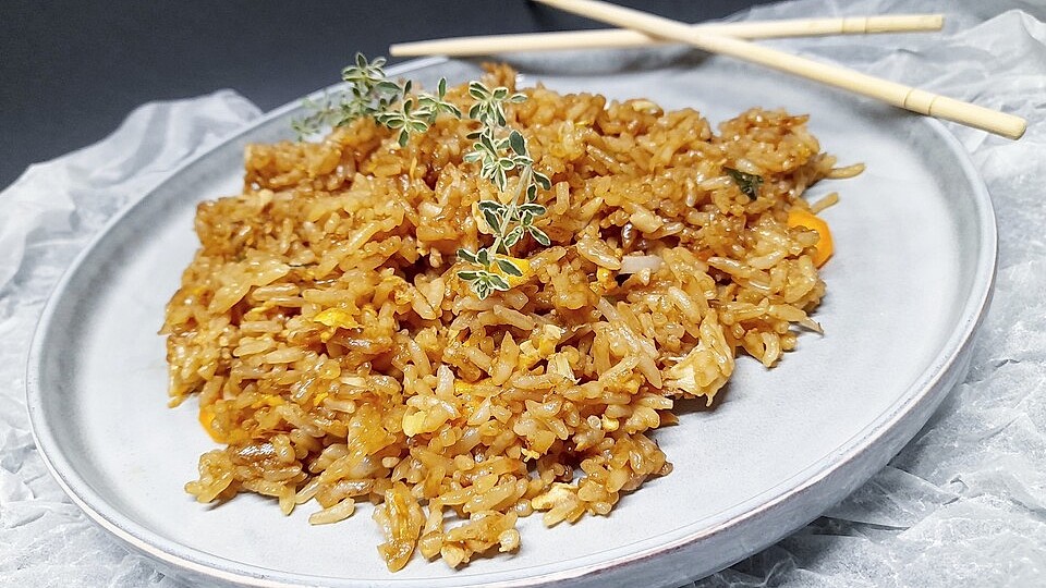 Gebratener Reis Mit Ei Gebratener Reis Mit Ei Rezept