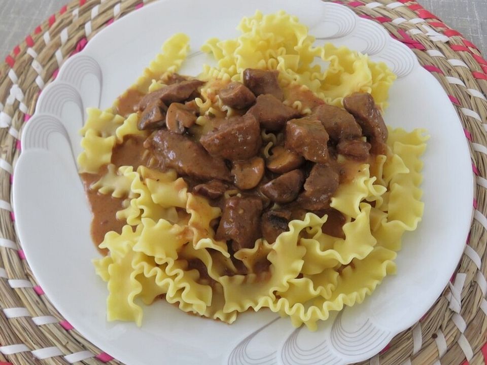 Kalbsrahmgulasch bayrische Art von mickyjenny | Chefkoch