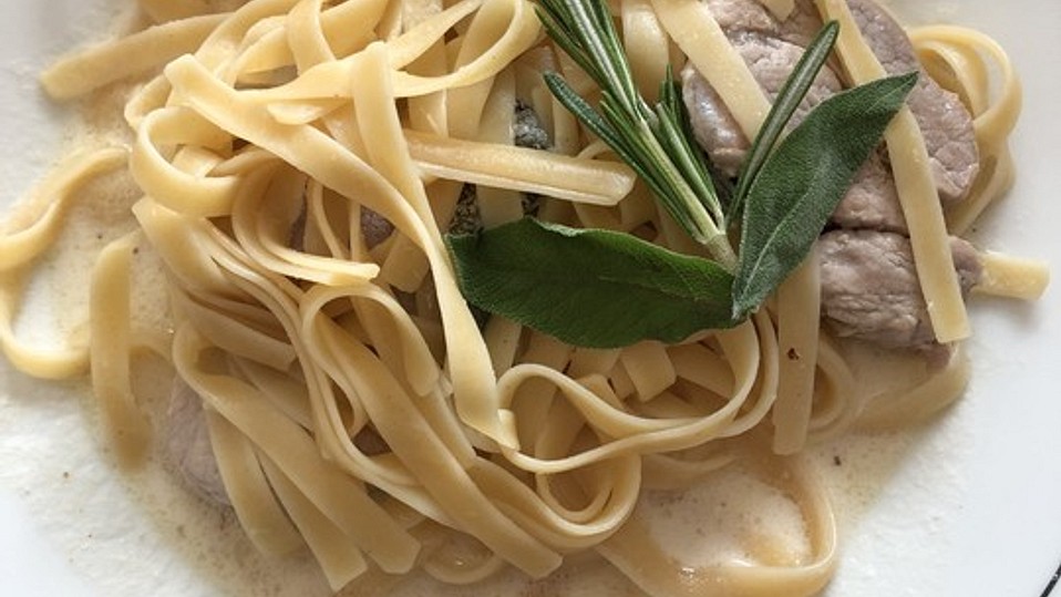 Pasta mit Salbei - Kalbsragout von Stiermädchen