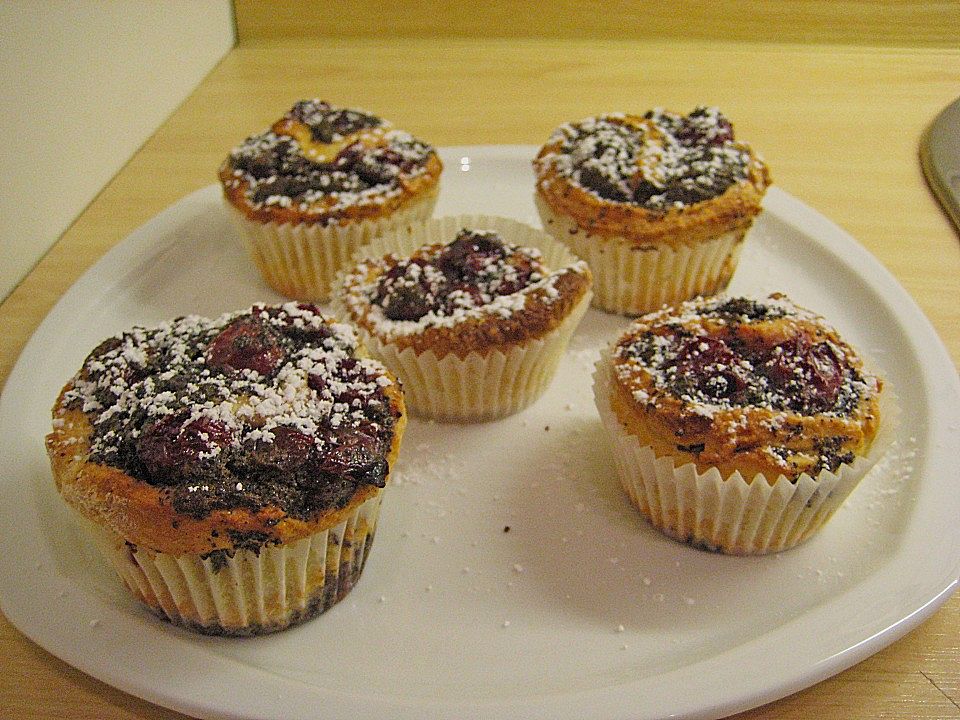 Mohn - Rosen - Muffins von SHanai| Chefkoch