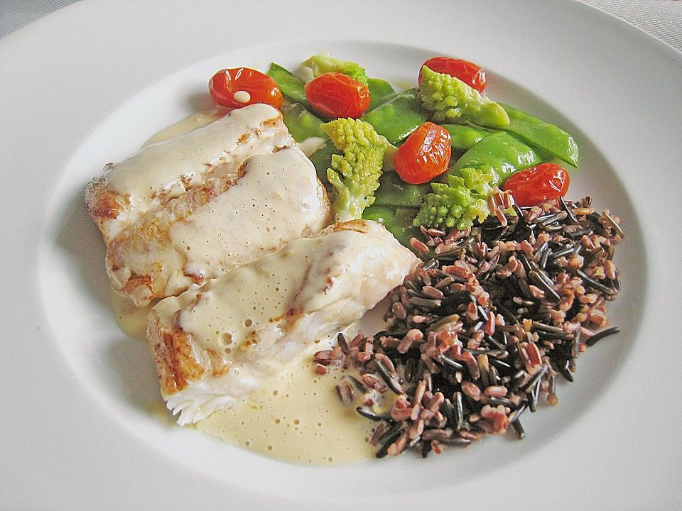 Rotbarschfilet natur gebraten, an einer Mascarponesauce von schrat ...