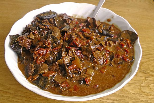 Gulasch vom Kalbsherz von Meyerling