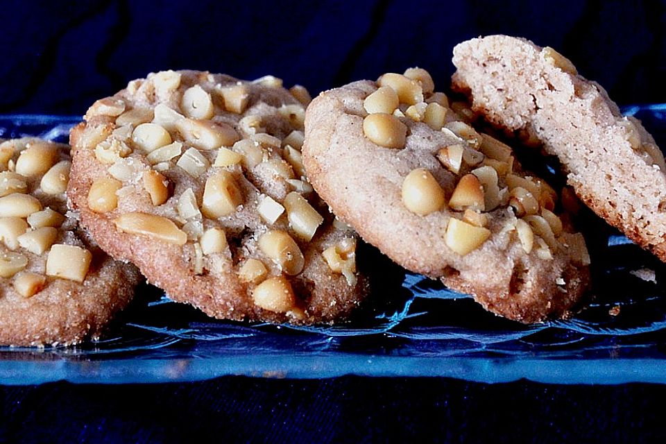 Zimt - Cookies mit Pinienkernen von karaburun