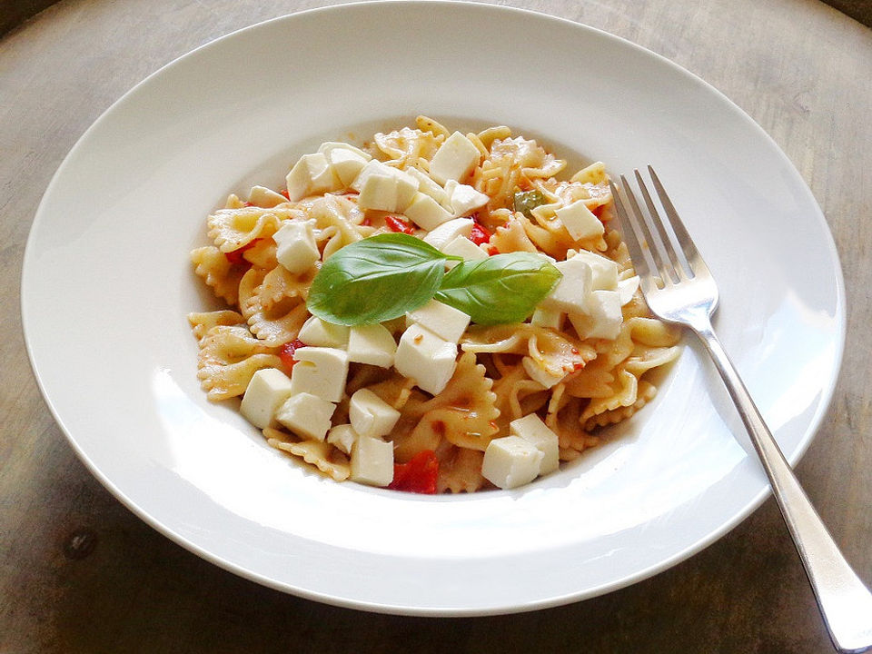 Pasta mit Paprika und Mozzarella von Ev2709| Chefkoch