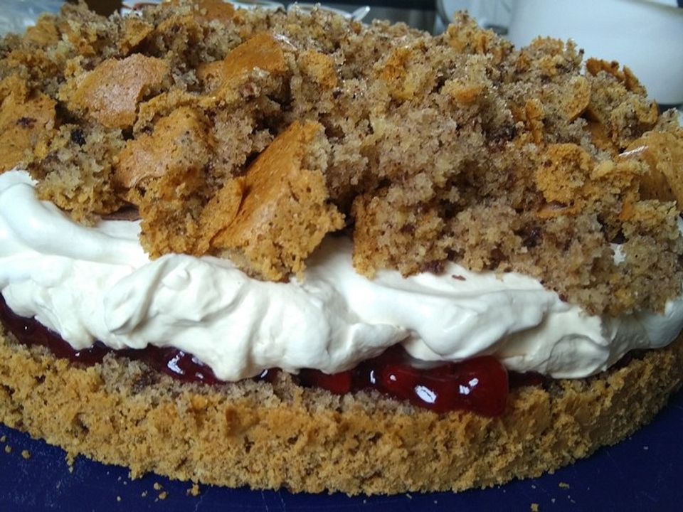 Cappuccino Krümmeltorte von ettigirb| Chefkoch