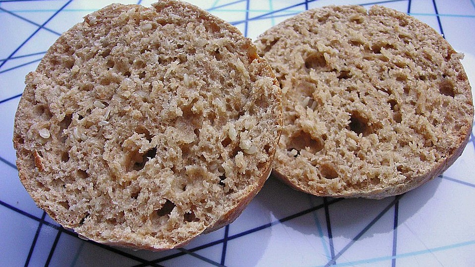Schnelle Quarkbrötchen mit Sesam