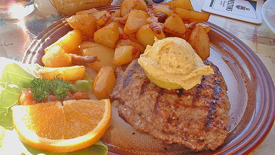 Rindersteak aus der Schulter mit Thymian - Knoblauch - Butter