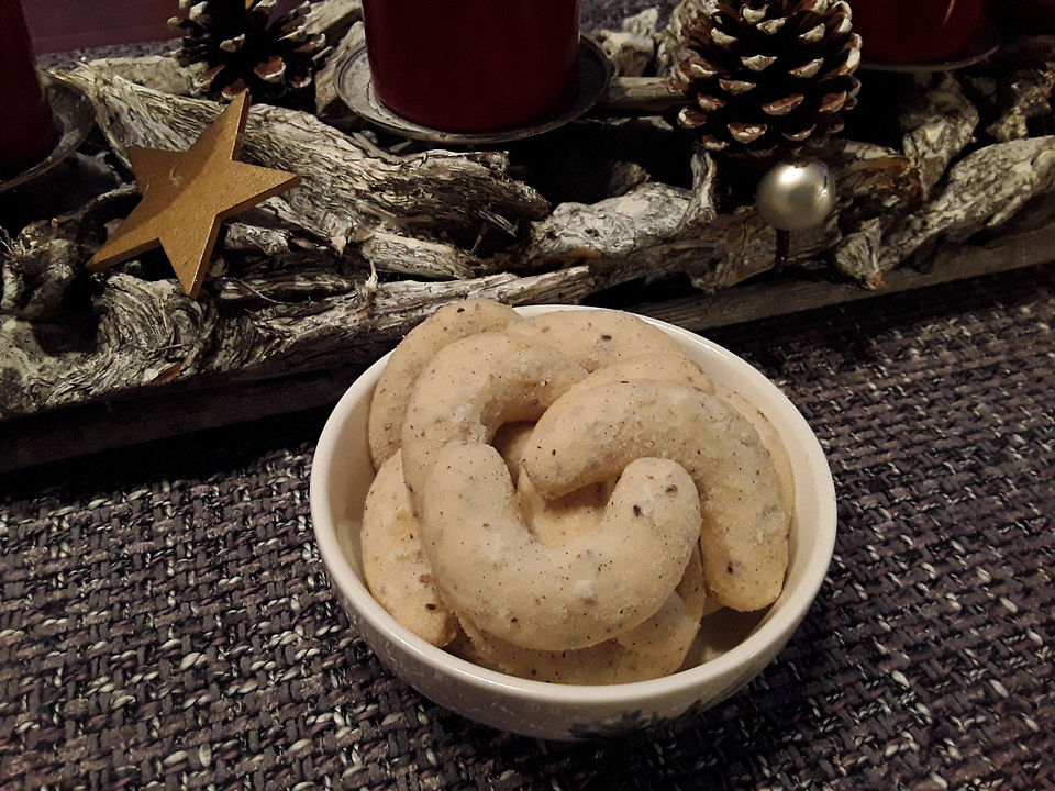 Vanillekipferln mit Haselnüsse von Nora| Chefkoch