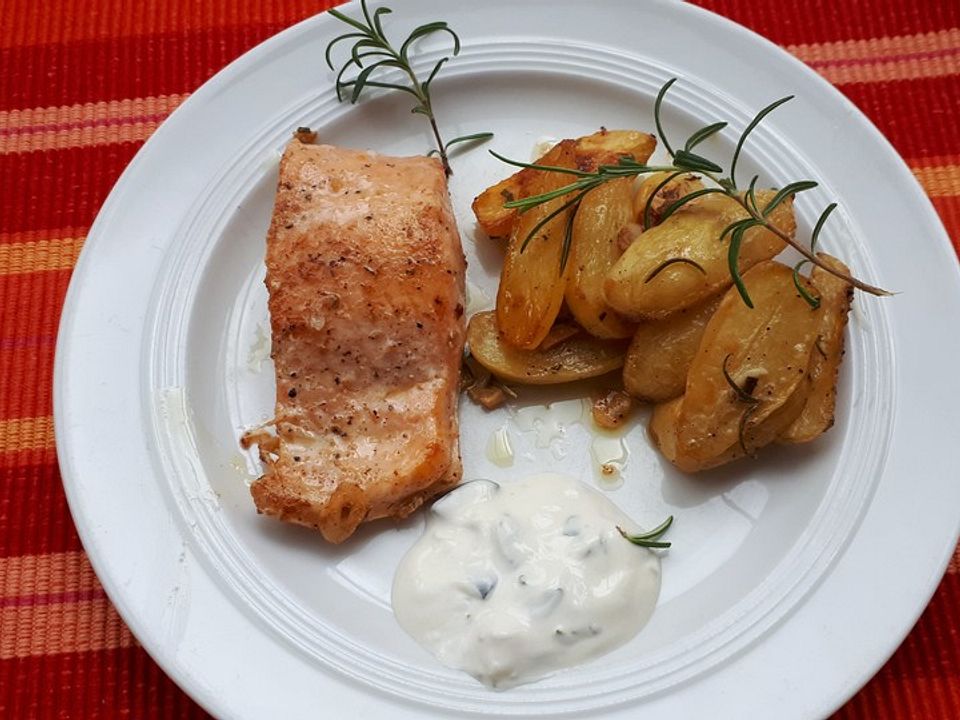 Seesaibling mit Rosmarinkartoffeln von icebox86| Chefkoch