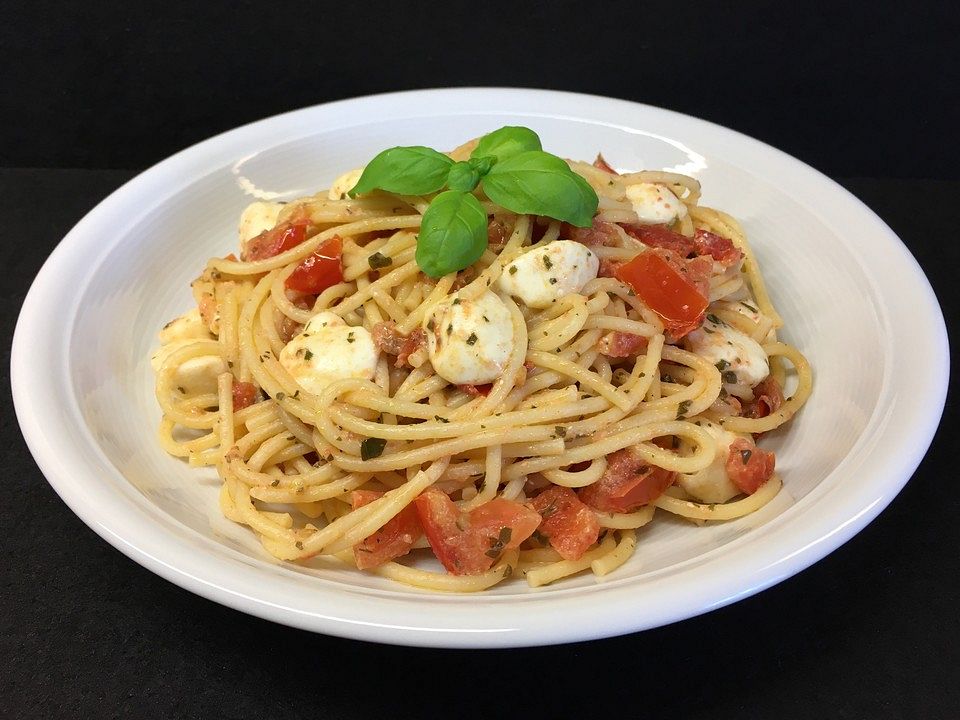 Spaghetti Caprese von Mirola| Chefkoch