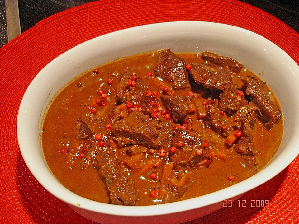 Hirschgulasch mit Schokolade und Chili von sweetymouse| Chefkoch