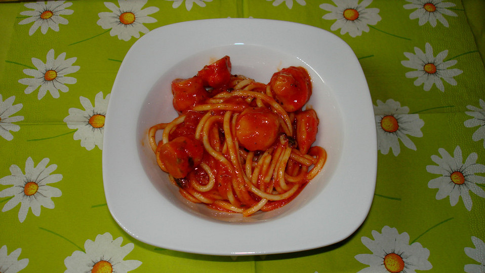 Spaghetti mit Wiener Würstchen von hallenchefin