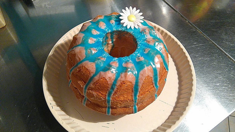 Heller saure Sahne - Kuchen von Tiniwini