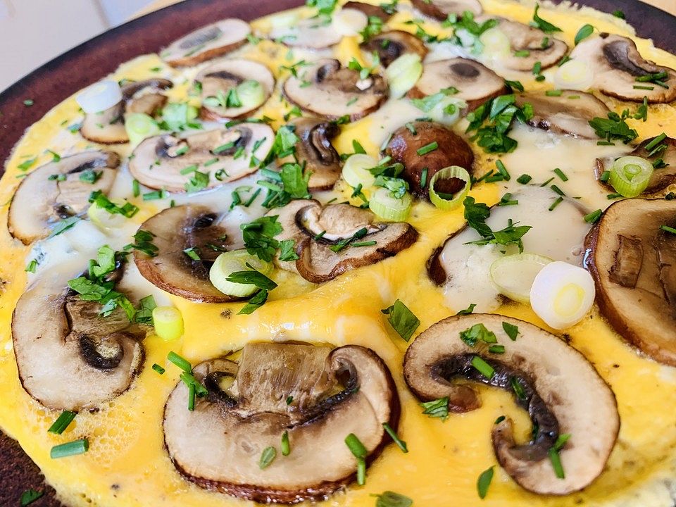 Pizza-Omelette mit Champignons| Chefkoch