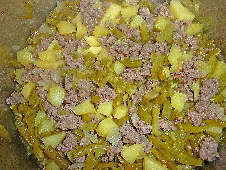 Schnibbelbohneneintopf von sschlt | Chefkoch