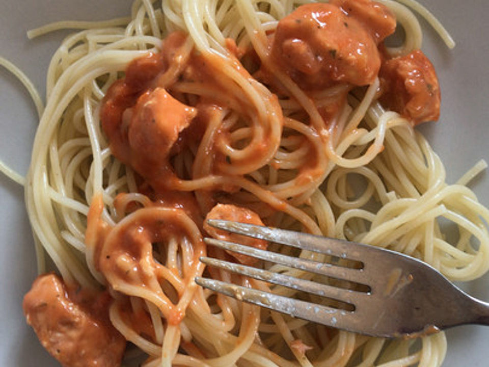 Spaghetti mit Lachs - Sahnesauce von nana71 | Chefkoch