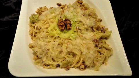 Wirsing - Spaghetti mit Walnuss - Sauce von essidge