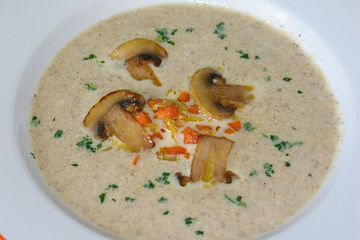 Champignoncremesuppe von LisaGZ| Chefkoch