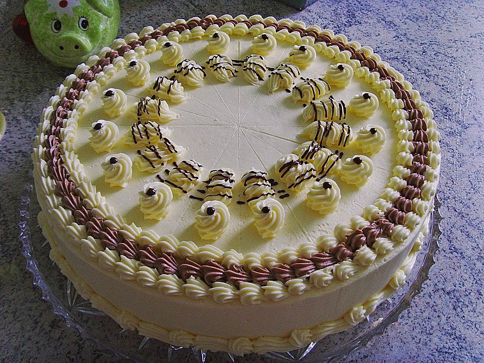 Falsche Butter - Milchcreme - Torte von Neuro4ever| Chefkoch
