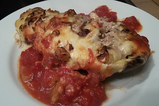 Gefüllte Aubergine mit Käse überbacken von mäusa
